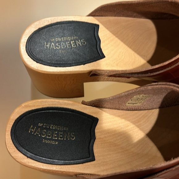 Swedish Hasbeens | Shoes | Swedish Hasbeens Brown Clogsnew Without Tags ...